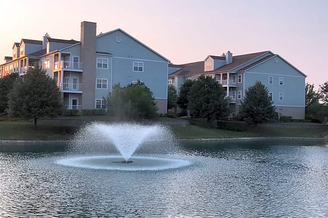 #1 Black Car Service To Midway Airport - Addison (IL)